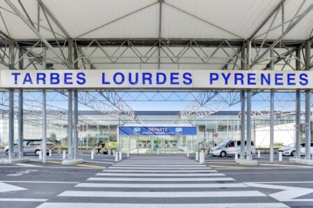 Lourdes Airport - Arrivals, departures and how to get to the centre