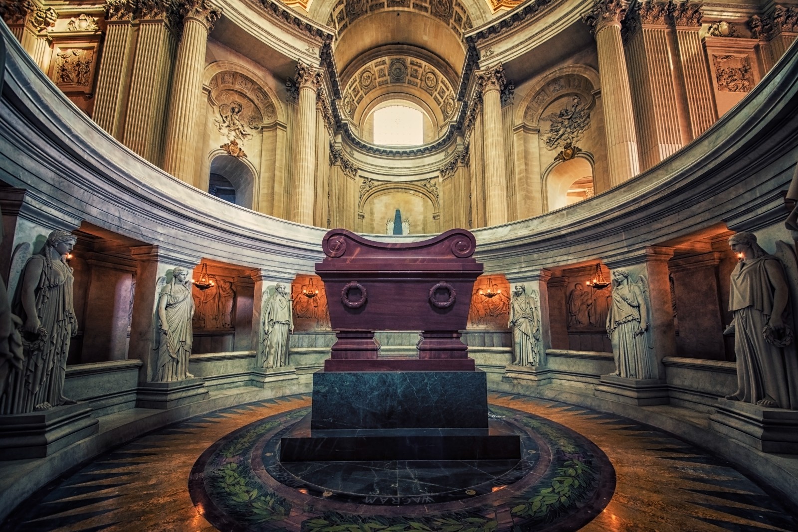 Les Invalides and Napoleon’s Tomb - Tickets, opening hours and useful info
